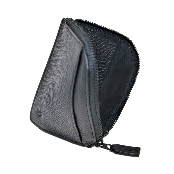 ACCOMPLICE | CAPSULE